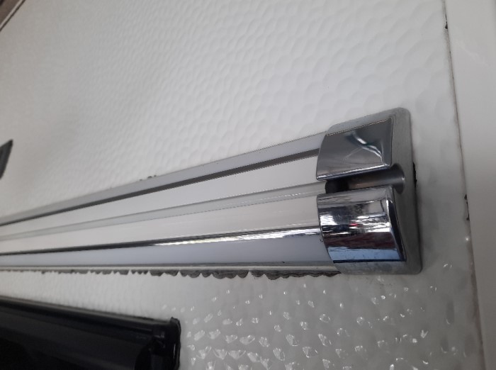 Kederschiene Kederleiste Modell am Wohnwagen